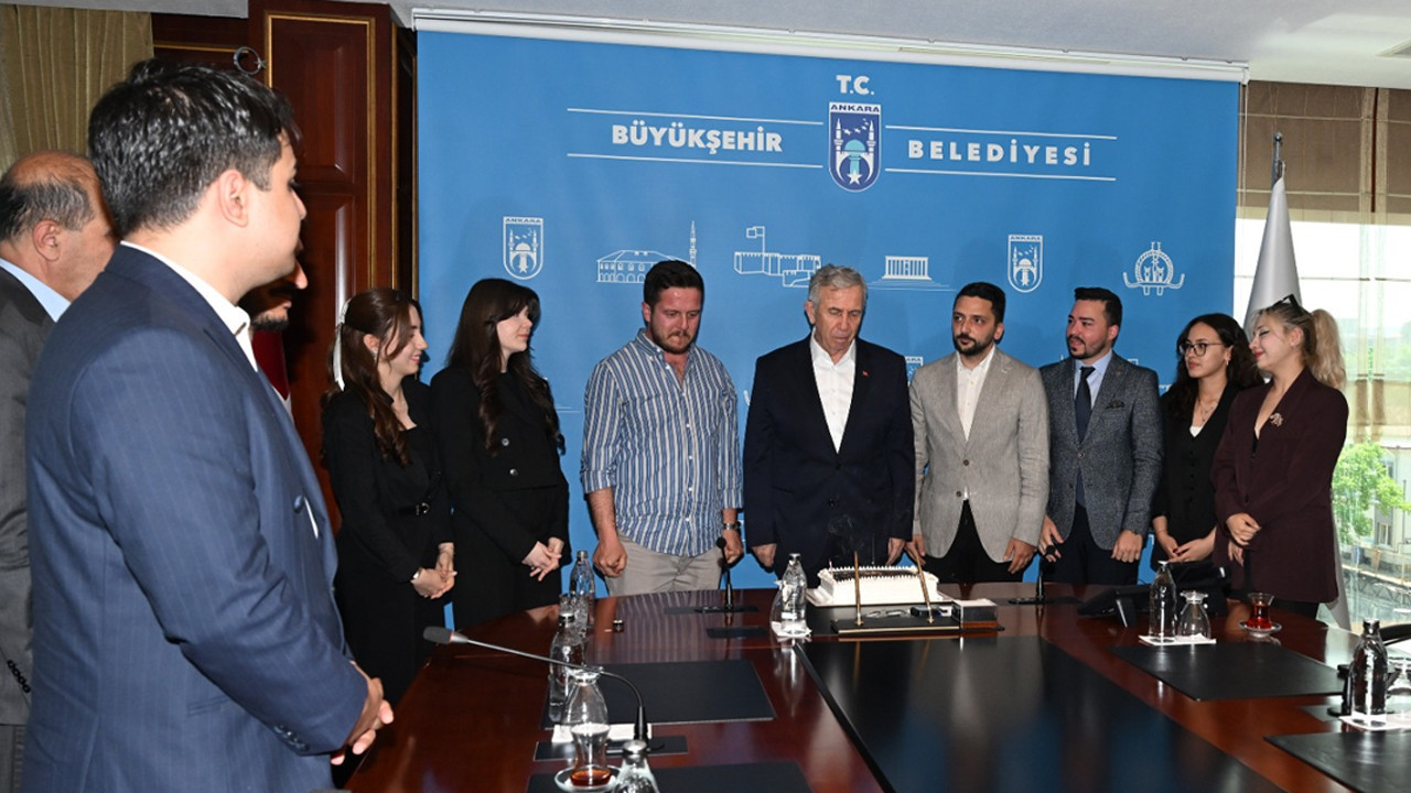 Maya Genç Düşünce Platformu’ndan Mansur Yavaş’a anlamlı ziyaret - Yeni ...
